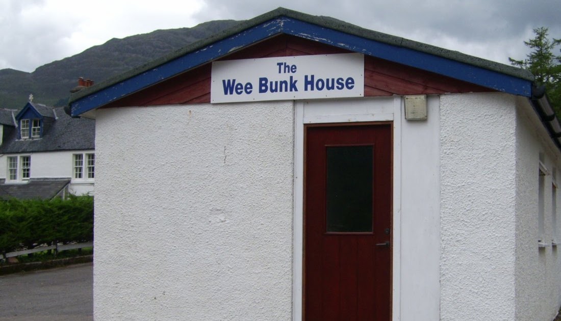 Tour Scotland: Tour Scotland Photograph Wee Bunk House Kyle Of Lochalsh
