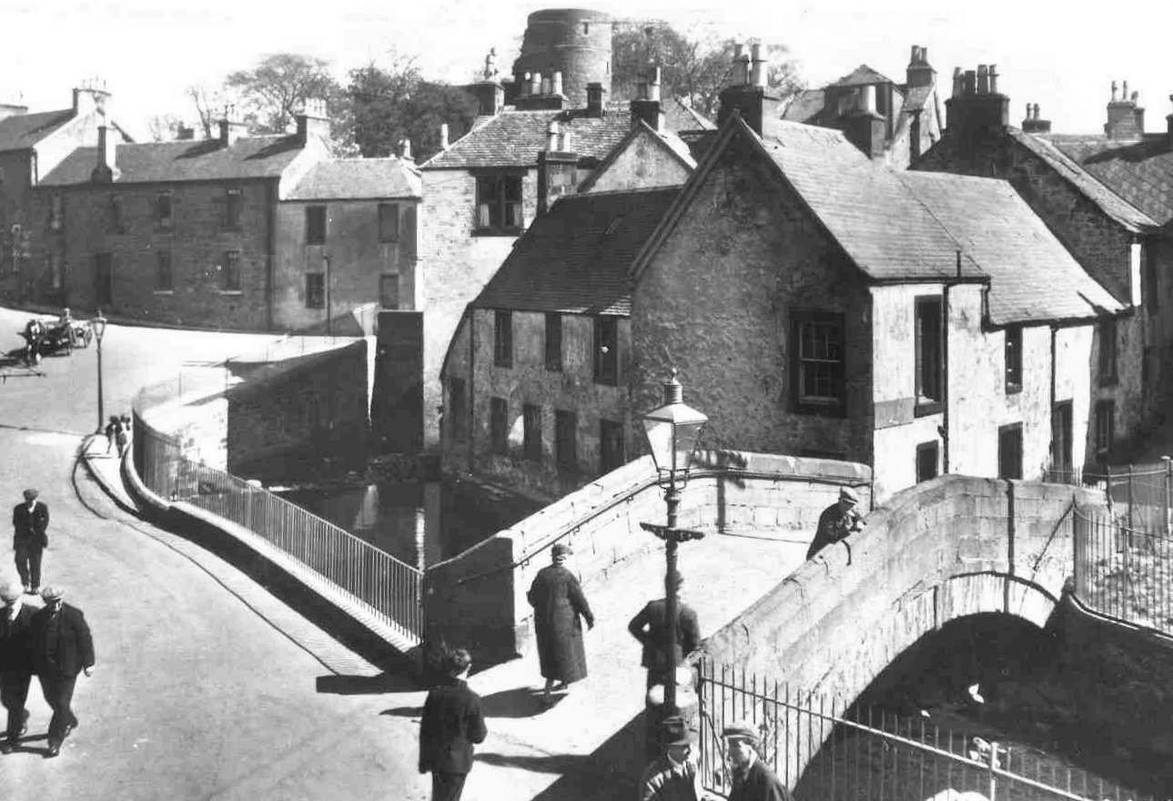 Tour Scotland: Old Photographs Strathaven Scotland