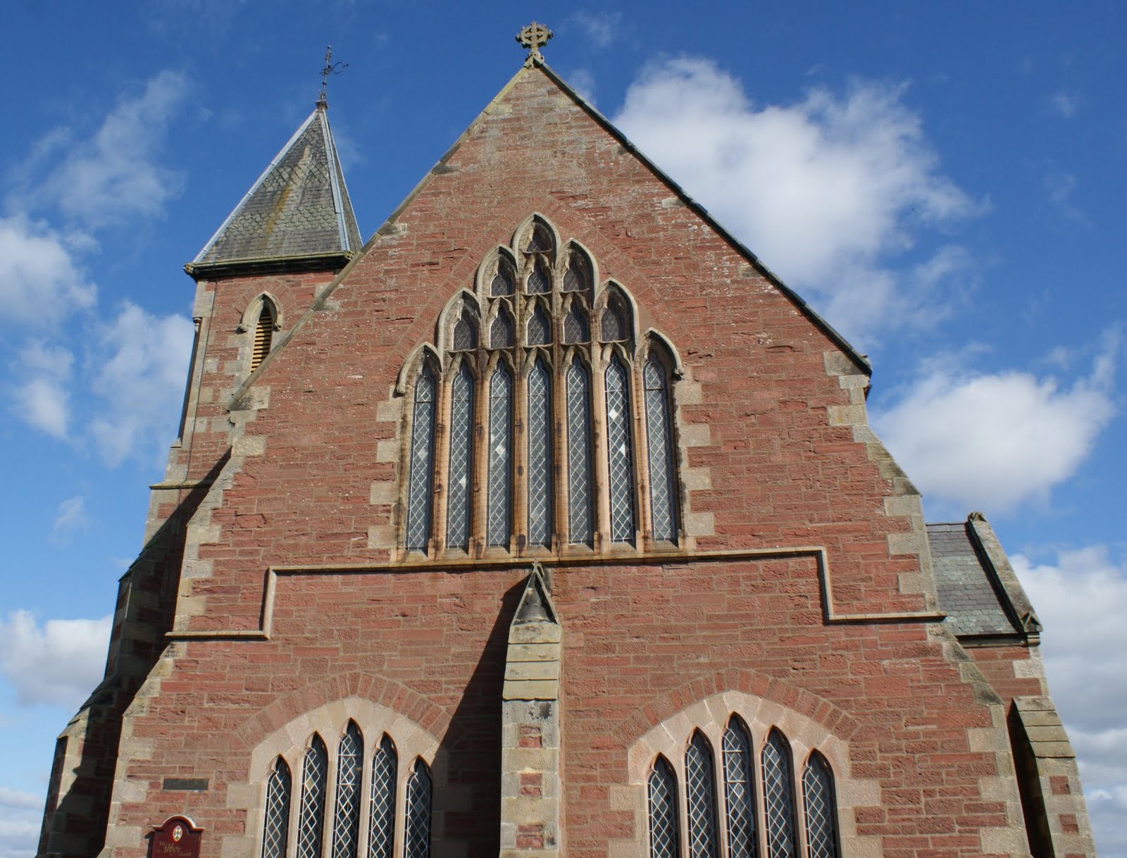 Tour Scotland: Tour Scotland Photographs Parish Church Coupar Angus