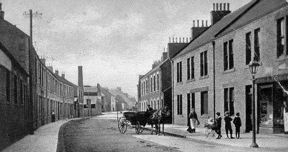 Tour Scotland: Old Photograph East High Street Methil Fife Scotland