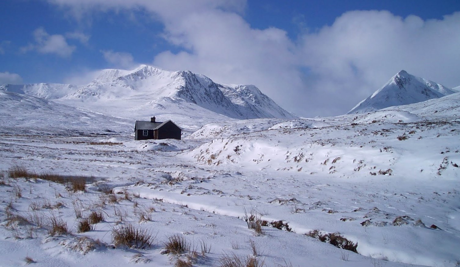 Cottage on a Scottish hill in Winter. | Scotland tours, Winter ...