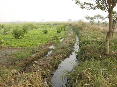 INDIAN VILLAGERS FIGHT POOR WATER SERVICES BY DESIGNING THEIR OWN ...