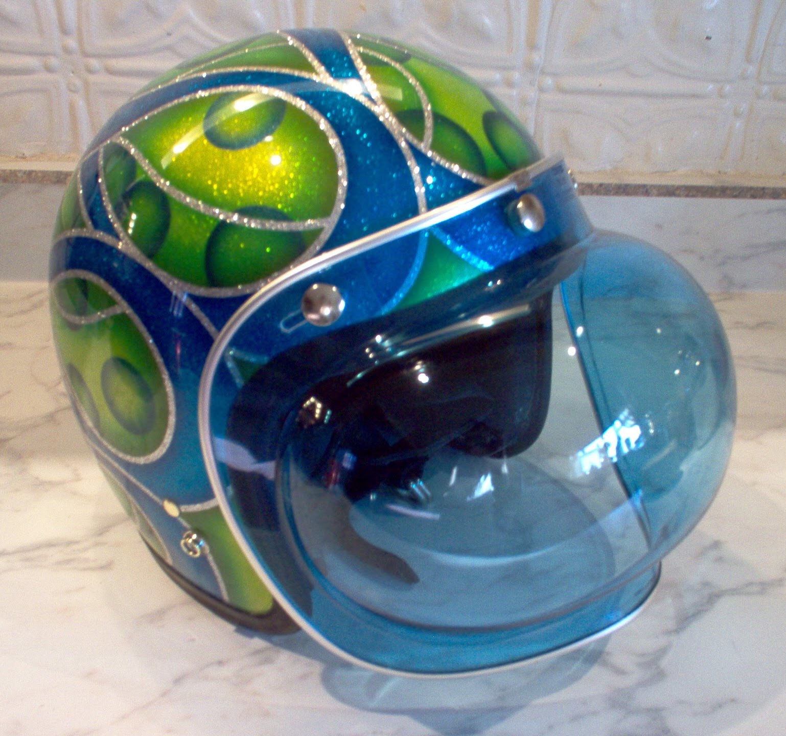 1000+ images about Cool helmets on Pinterest | Motorcycle helmets ...