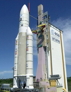 Coopération franco-italienne dans le secteur spatial: La fusé Ariane ...