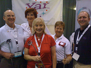 January Jones - The Whine Tester: January Jones and The GX1 Yar Putter