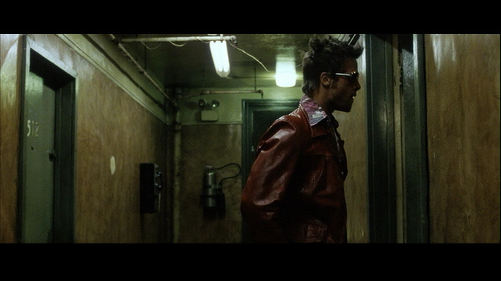 Ezra's Blog of Cool: Cool CINEMATOGRAPHY - Fight Club