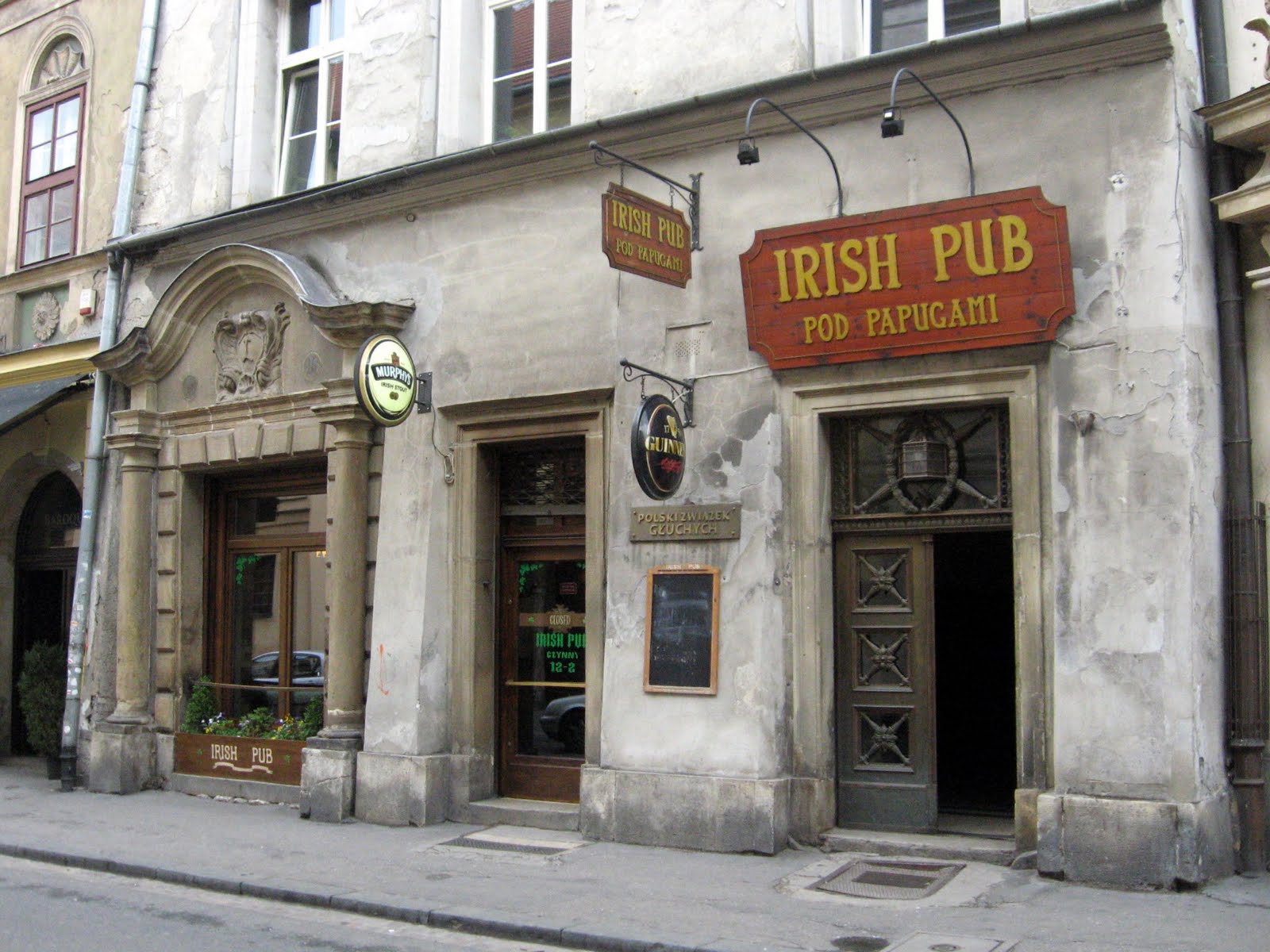 LEGACY BLOG: Robert Welton Remembers: I REMEMBER...the Irish Pub Crawl