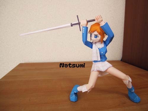 anime-papercraft-natsumi-sword-girl-paperkraft-free