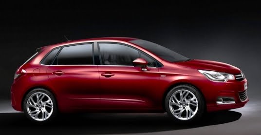 Novo Citroen C4 2 [2ºupdate] | Quatro rodas e um volante!