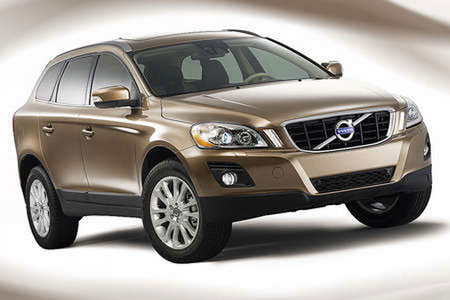 Volvo XC30 a caminho | Quatro rodas e um volante!