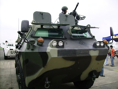 majalah militer: Anoa 6x6 APC