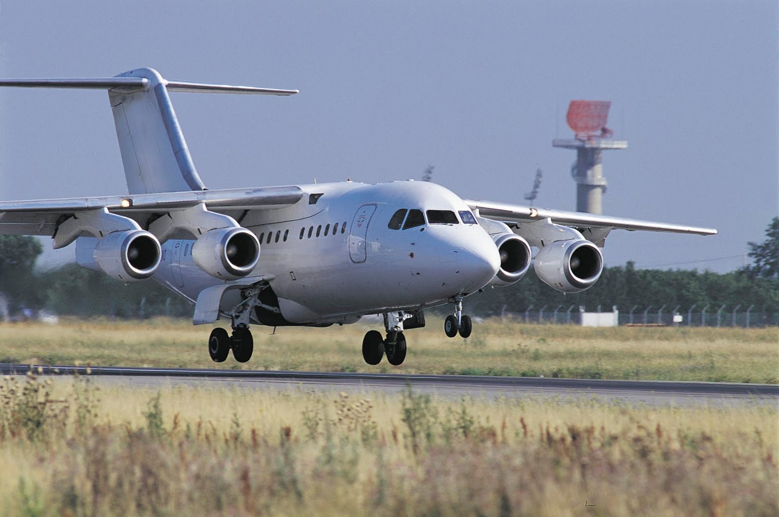 INDONESIA DEFENCE: BAE SyStems Promotes BAe 146M at African Aerospace ...
