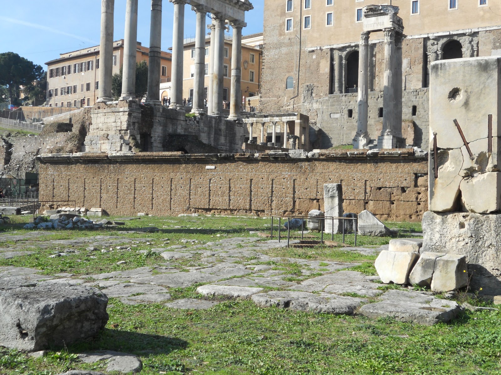 Si fueris Romae, Romano vivito more: Foro Romano