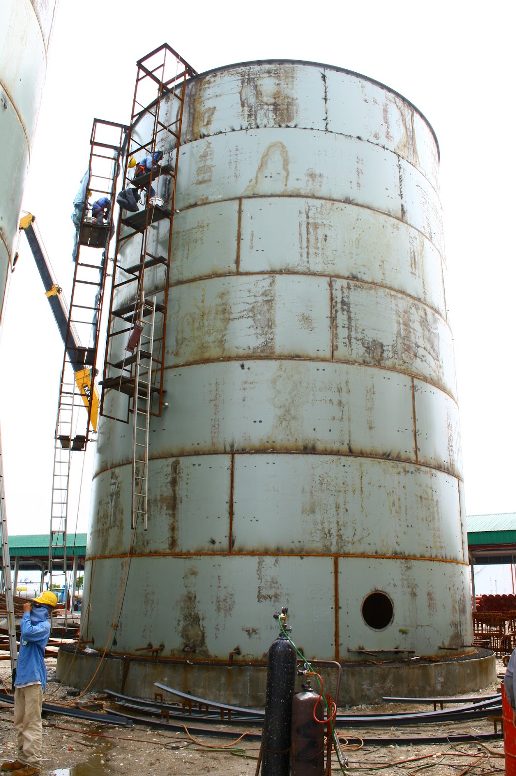 hotwork_in_progress: Tank Storage Erection: Summary Part 1.