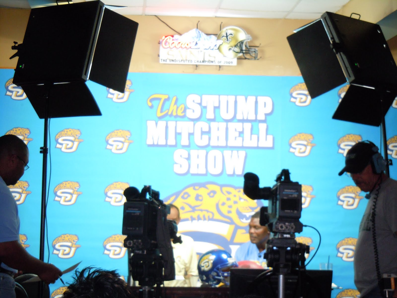 Front Row: SU Coach Stump Mitchell's Show