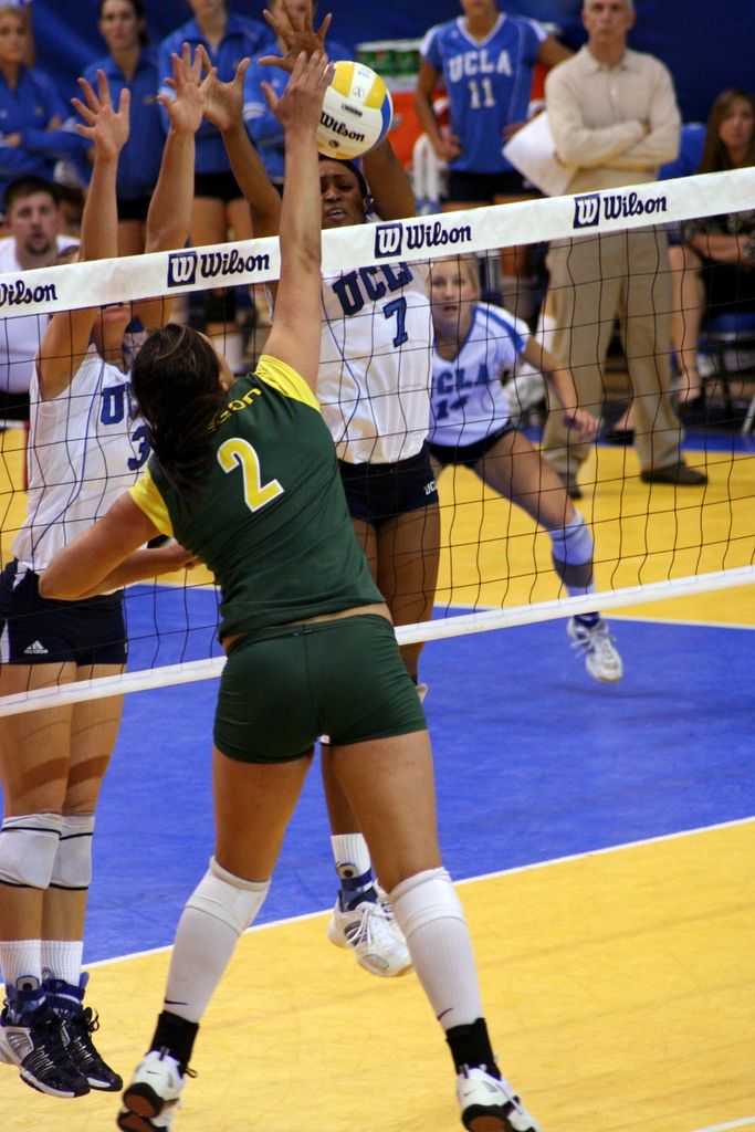 Volleyball Girls Pictures Green Blue And Black Volleyball Shorts