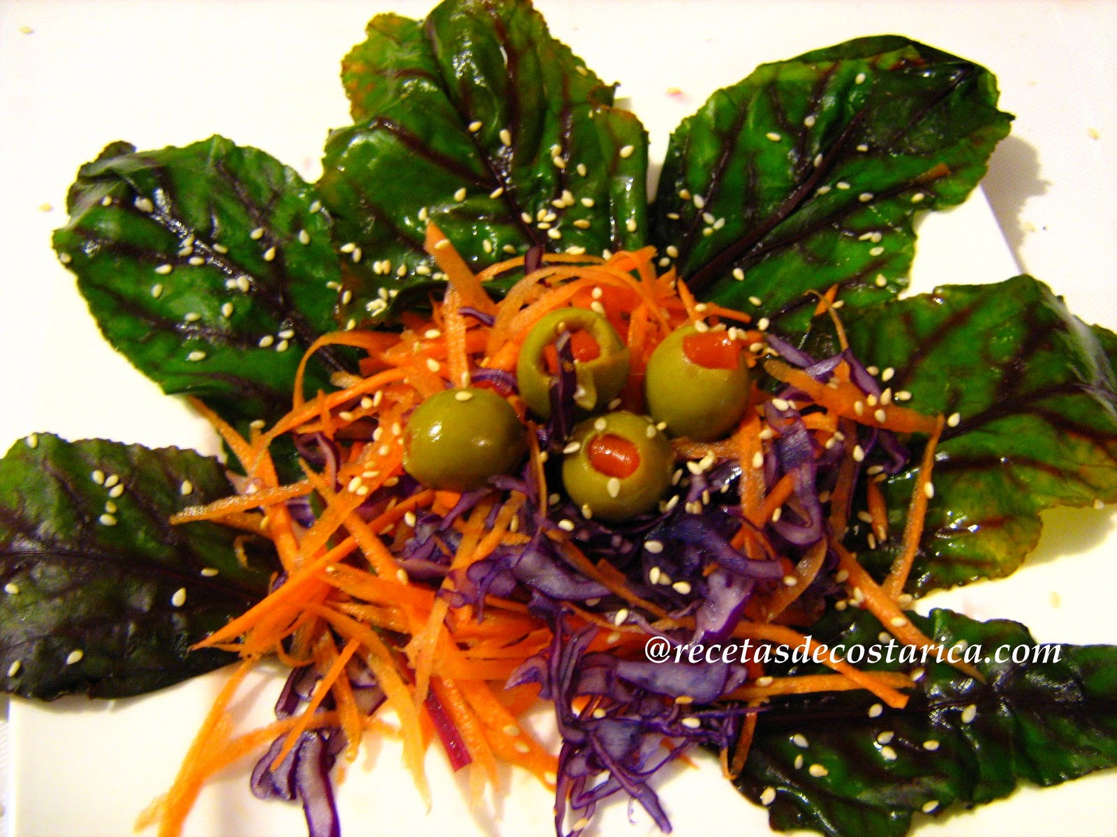 Cocina Costarricense: hojas de remolacha