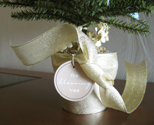 Inspiring Ideas with artist Jeanne Winters: The Blessing Christmas Tree