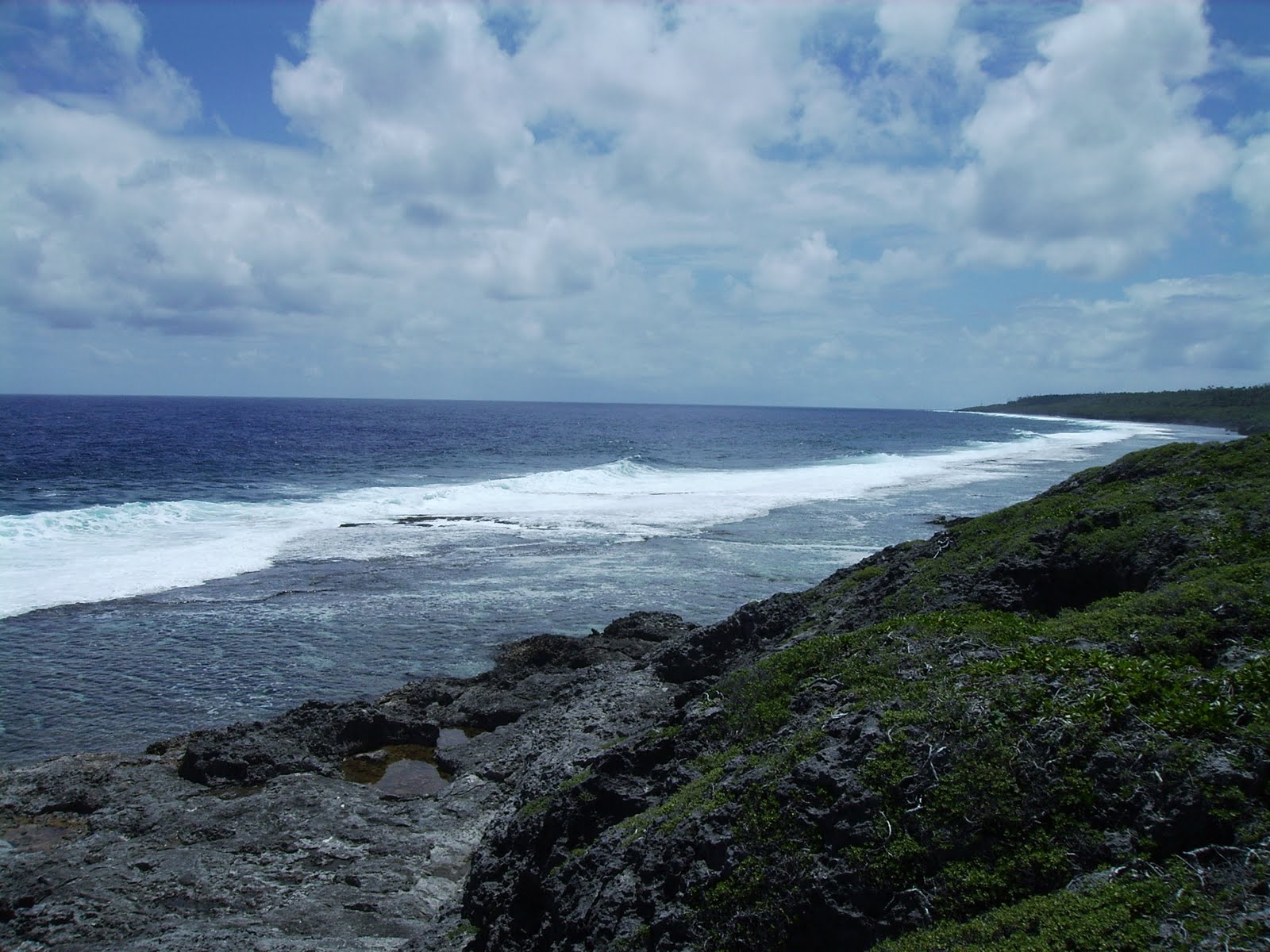 Mangaia - Cook Islands: Views and Scenery of Mangaia