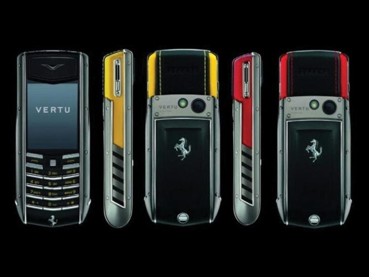 MOBIZ: New Ferrari Phones from Nokia