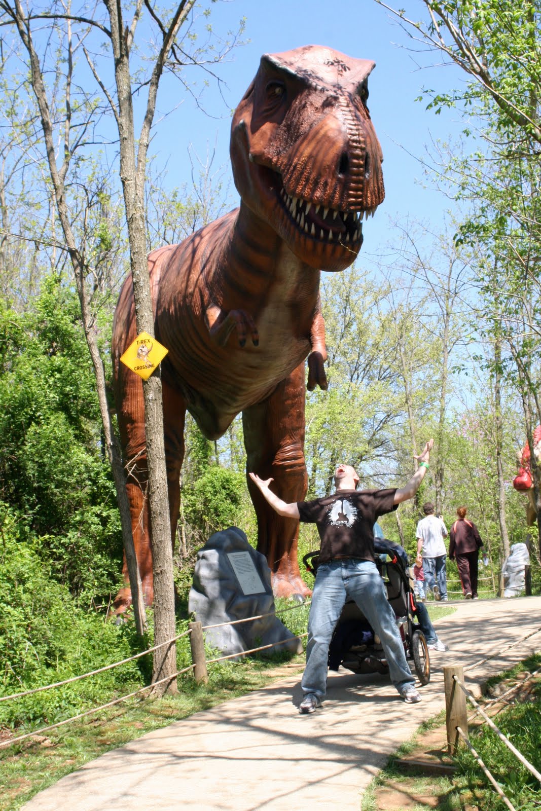 The Sullivans: The Nashville Years: DINOSAUR PARK!!!