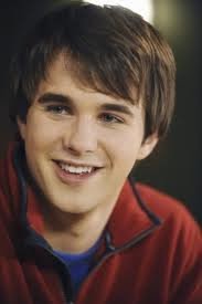 Hutch Dano Fans: Biografia de Hutch Dano