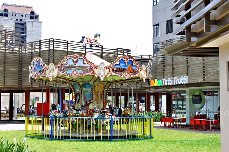 My Mom-Friday: Day-Out At Eton Centris Walk