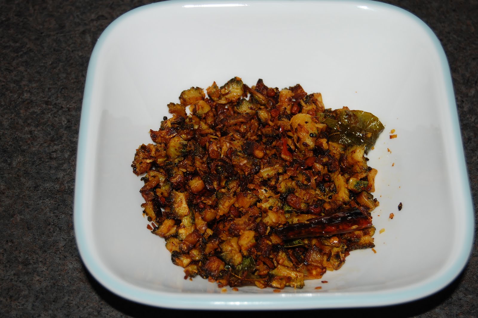 pagarkai poriyal/ bitter gourd fry