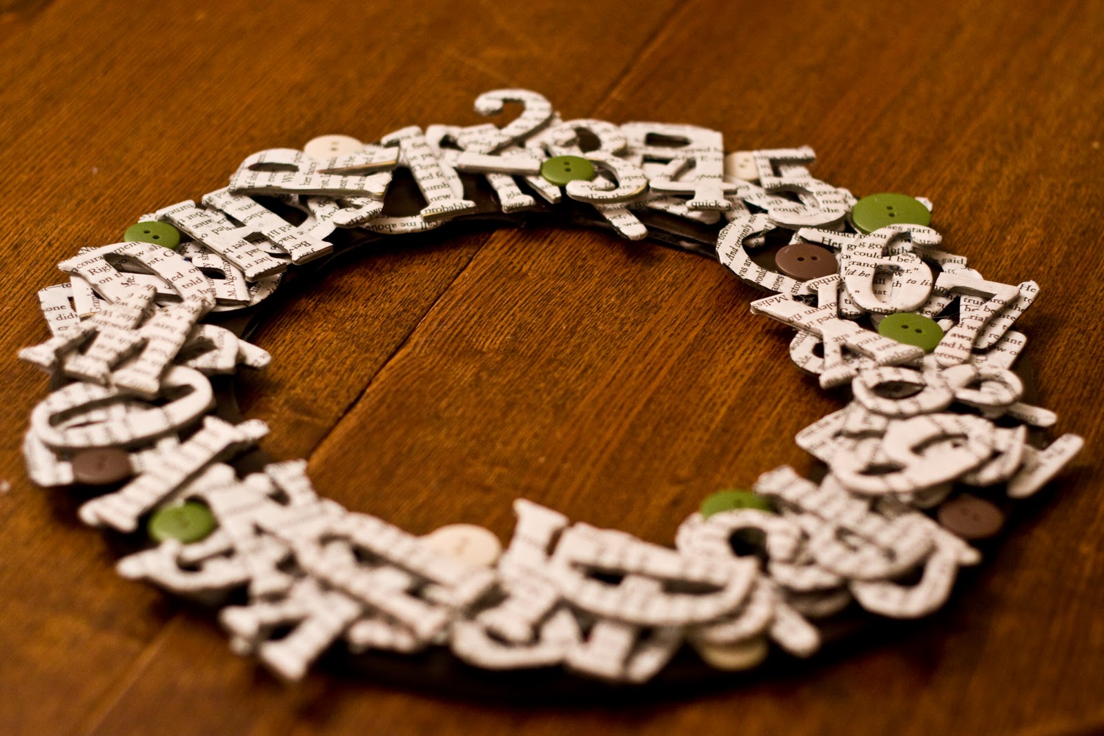 head above water: letter "wreath"