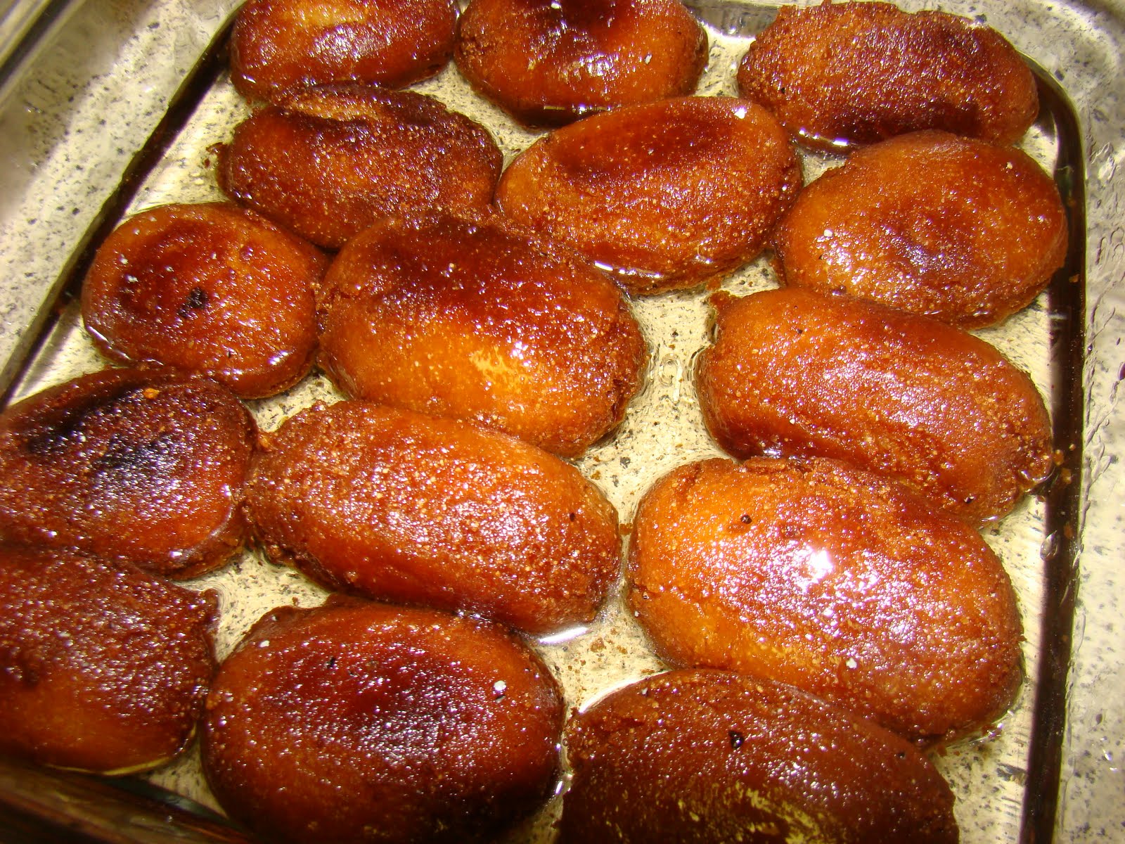 My Favorite Recipes Collection: Dry Gulab Jamun