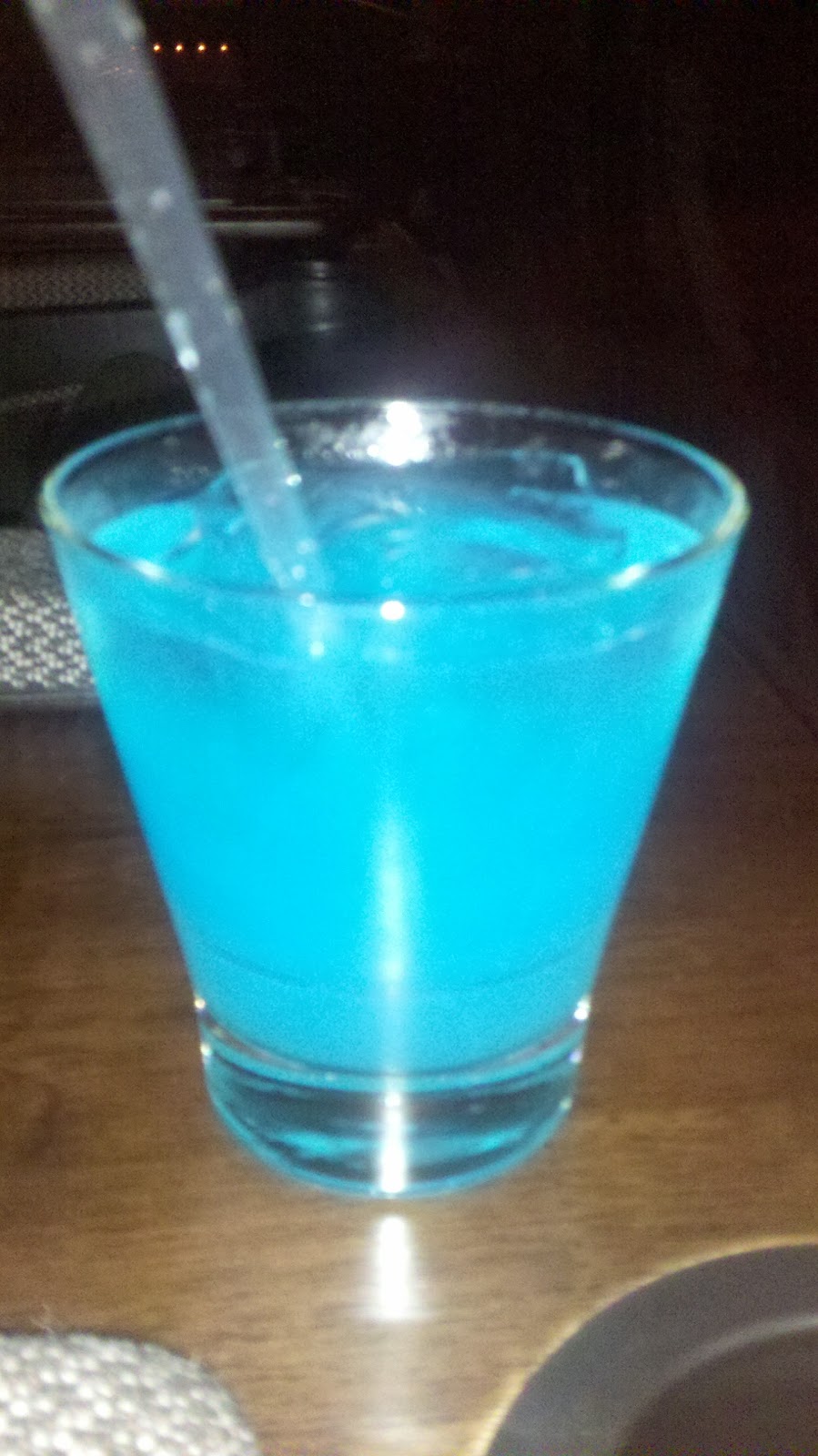 The Former Girl at Bar: When your cocktail resembles windex, it's best ...