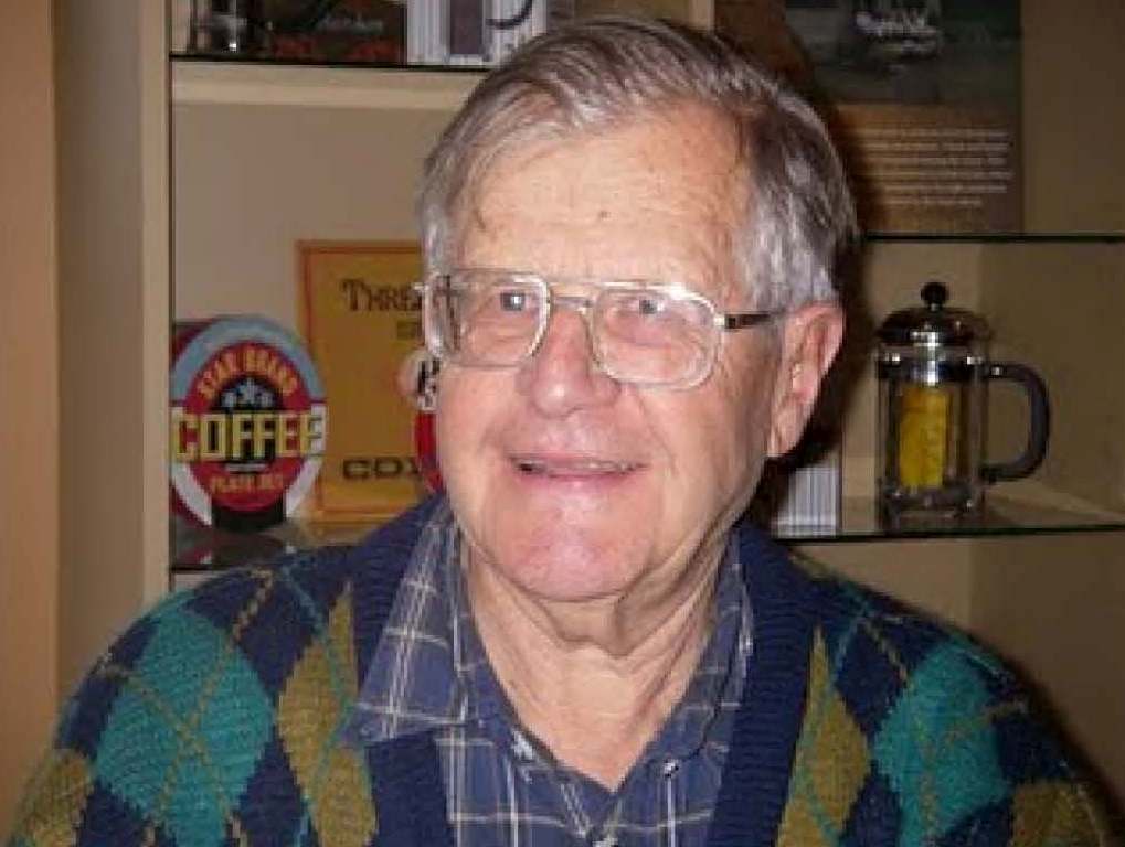 Jason Perrault's Instagram, Twitter & Facebook on IDCrawl