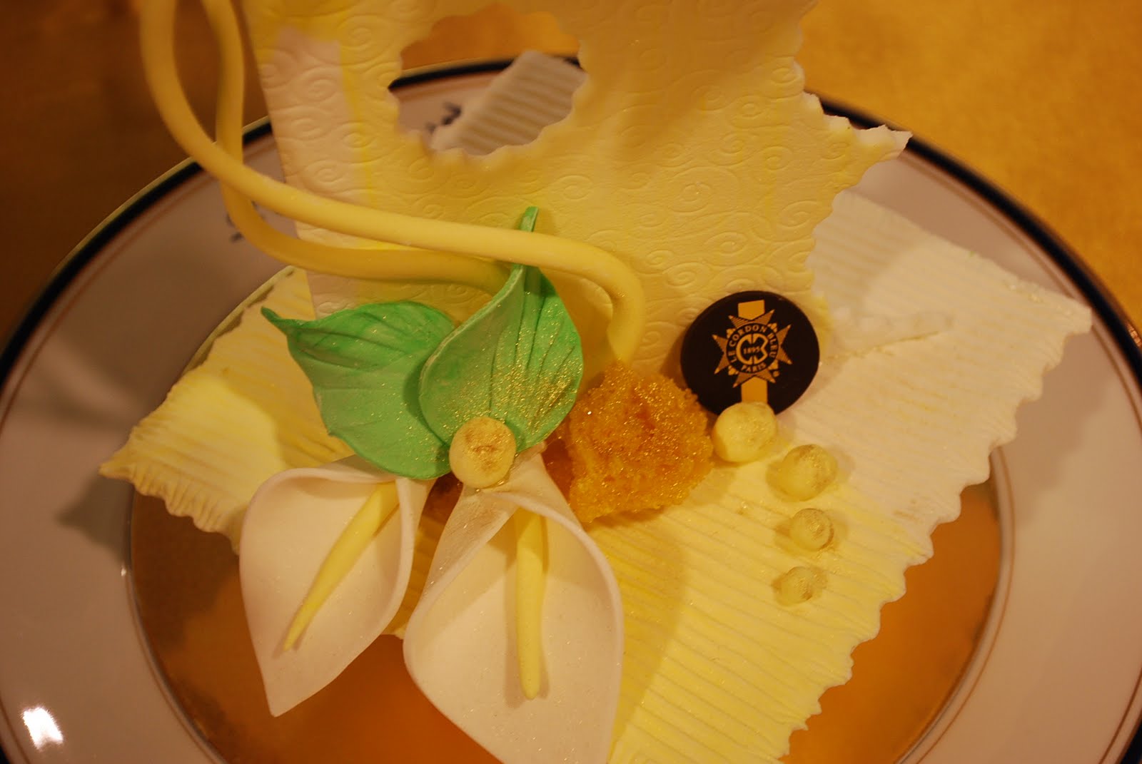 ♥val: Superior Patisserie Lesson 23 [Pastillage/Compressed Sugar]