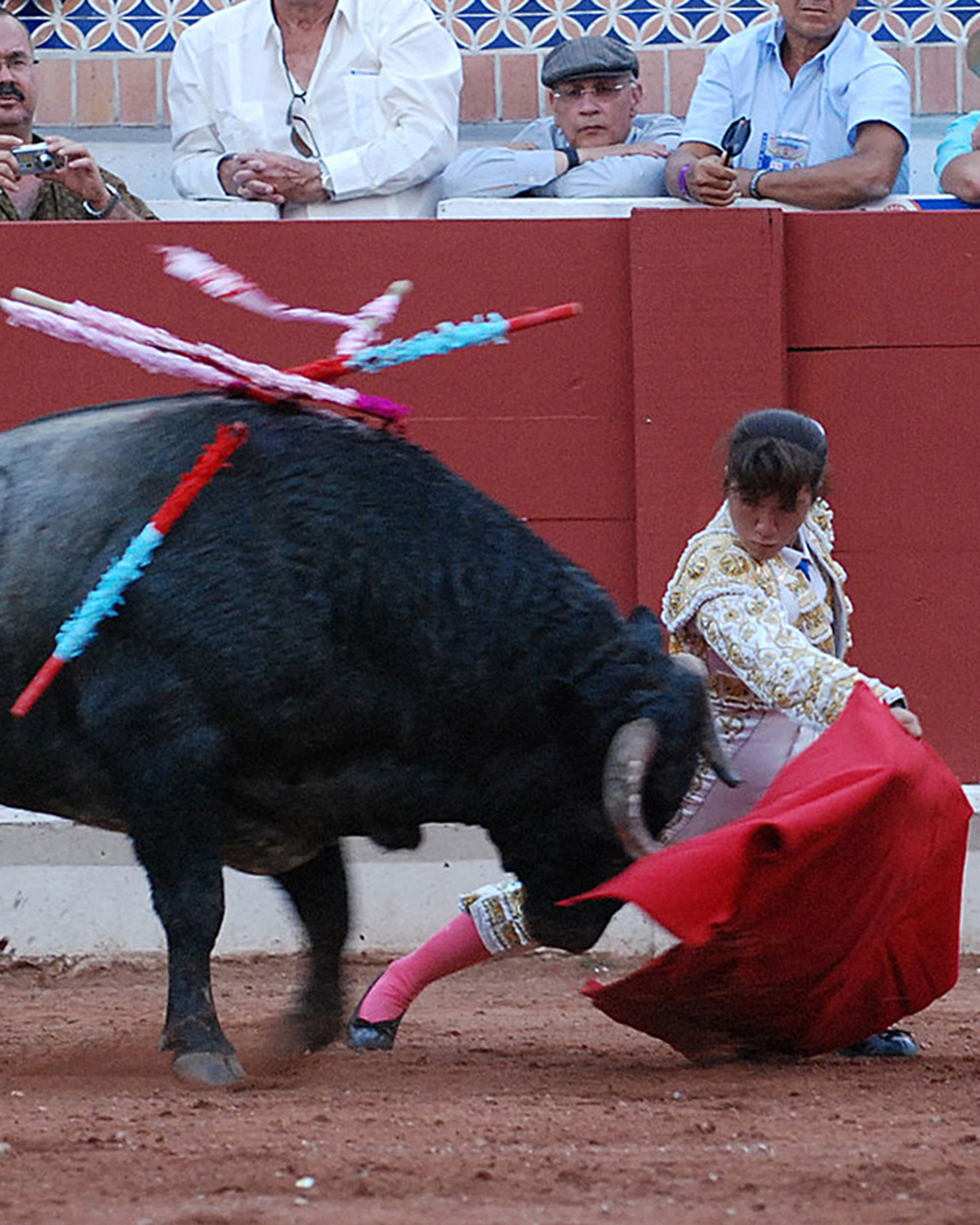 VUELTA AL RUEDO: EN EL CIERRE DE LA FISS 2011: Oreja al “Chihuahua” de ...