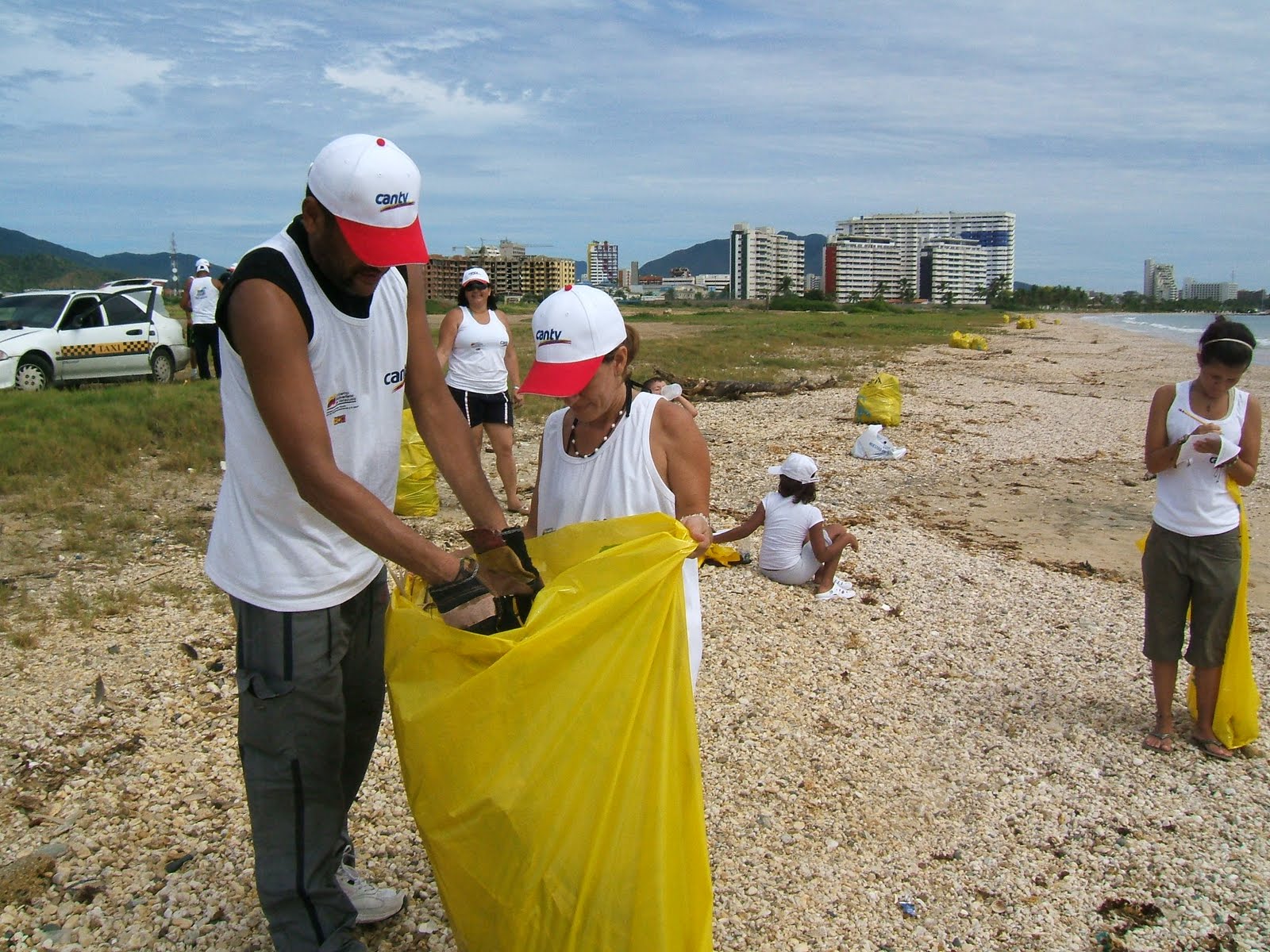 IMPORTANCIA DEL CUIDADO Y CONSERVACIÓN DEL HÁBITAT MARINO: SOLUCIONES ...