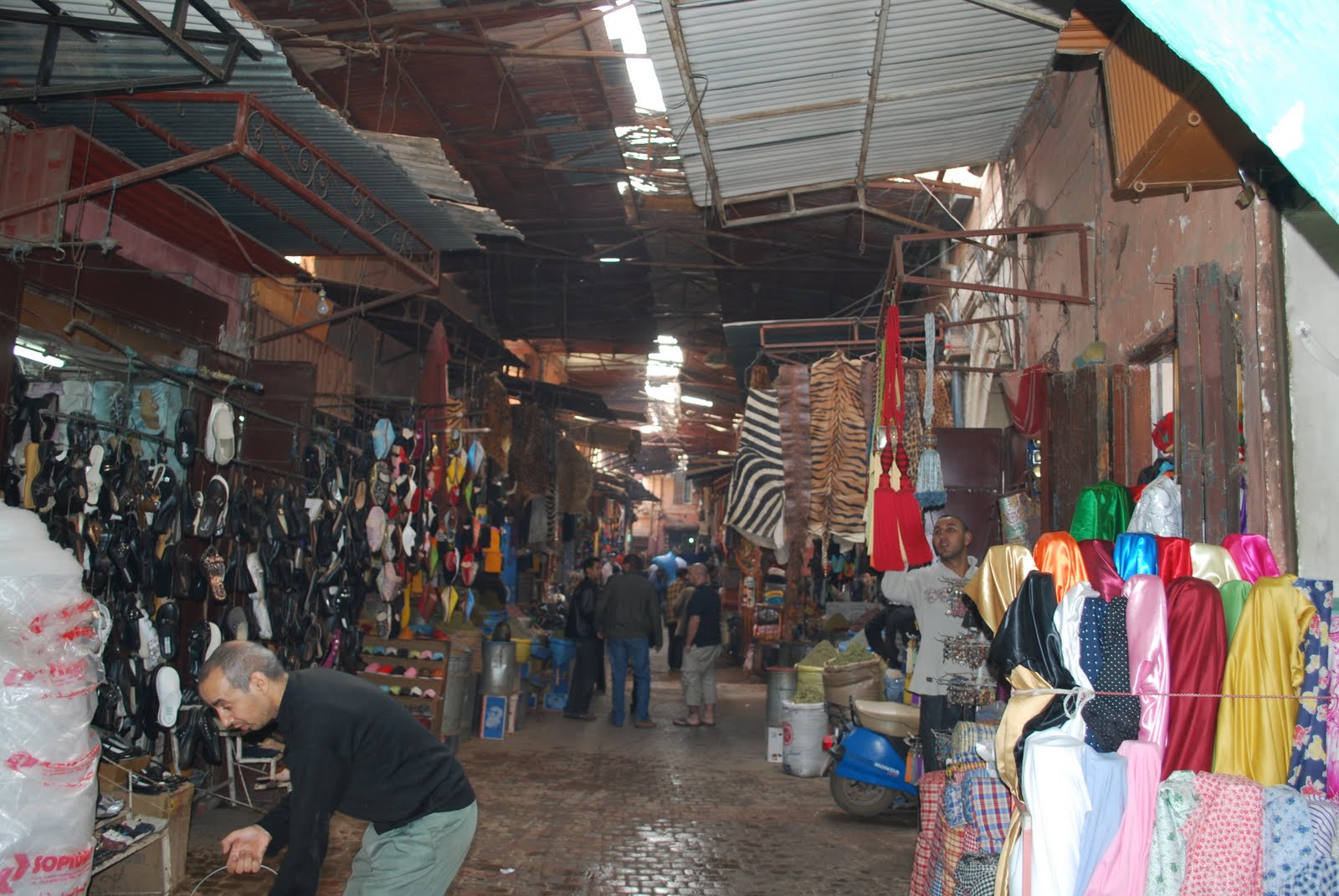 socalgalopenwallet: The mellah, Marrakech