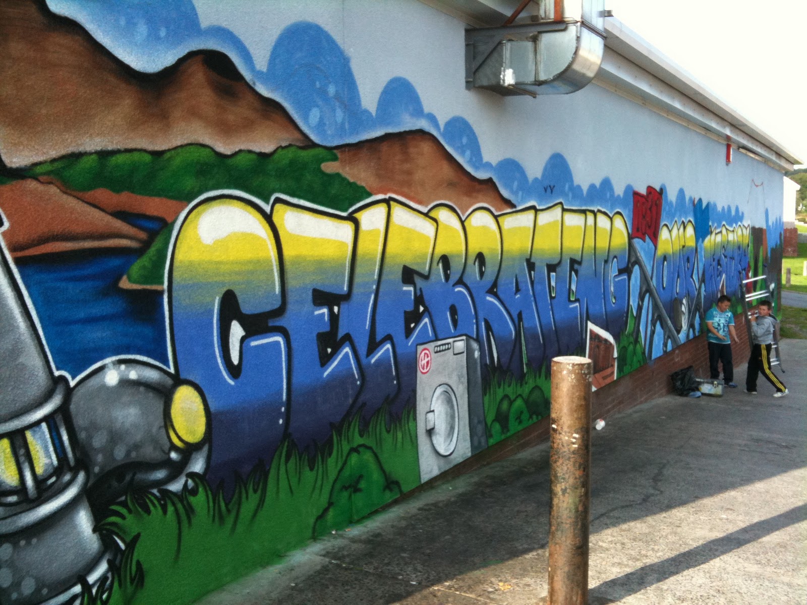 Graffiti Art Workshops and Commissions: The Gurnos in progress....