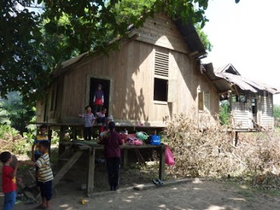 myworld+mylife: Rumah buruk