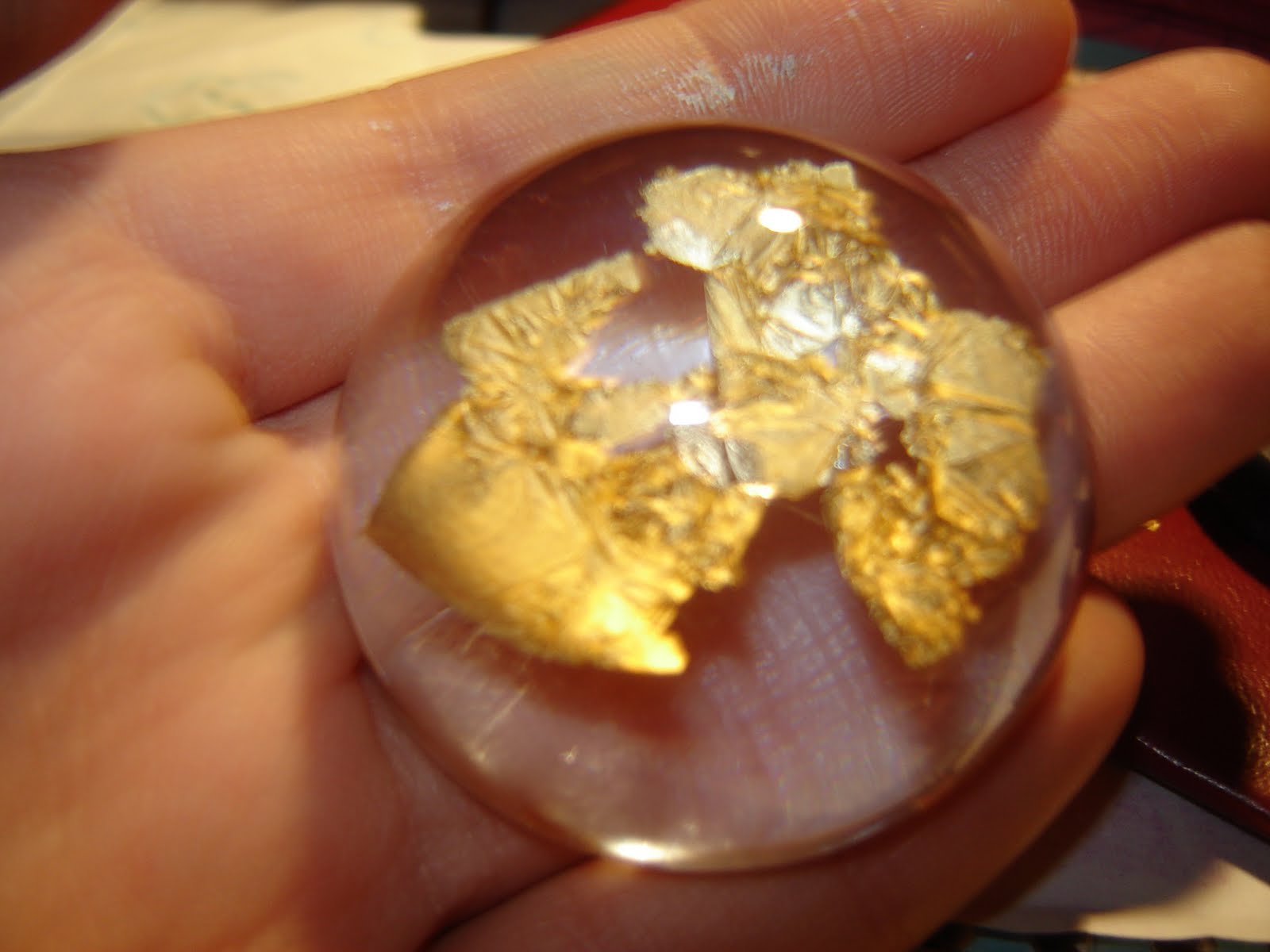 Roci, minerale şi pietre preţioase: AURUL