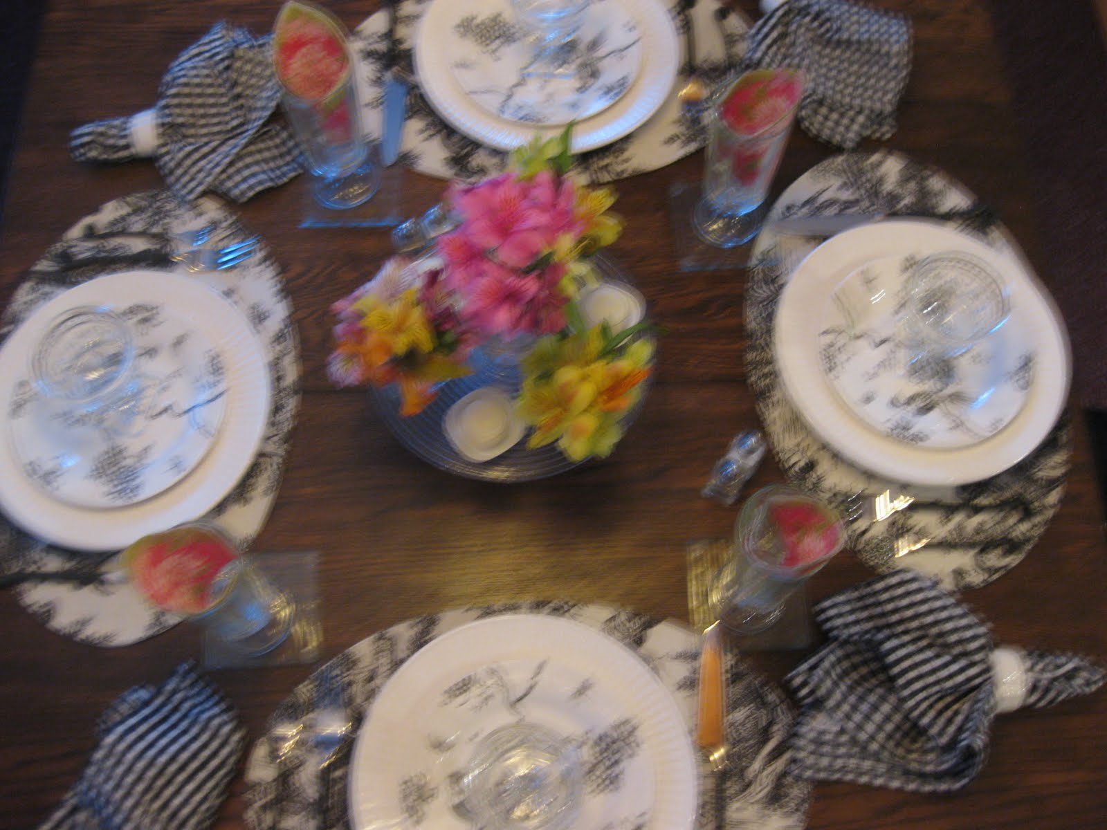 Mid-Atlantic Martha: Tablescape Thursday - Toile Table