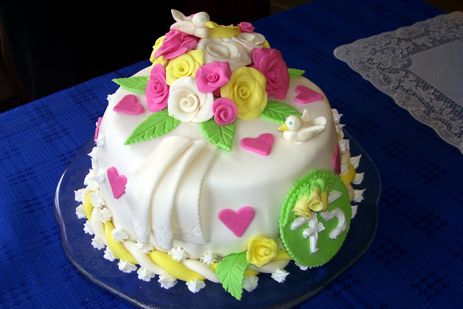 Tortadíszítő verseny tortái 91-100 ~ A Tortadíszítés Alapjai