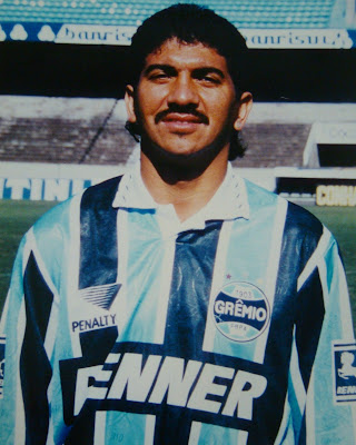 JÁ JOGUEI NO GRÊMIO: Nildo