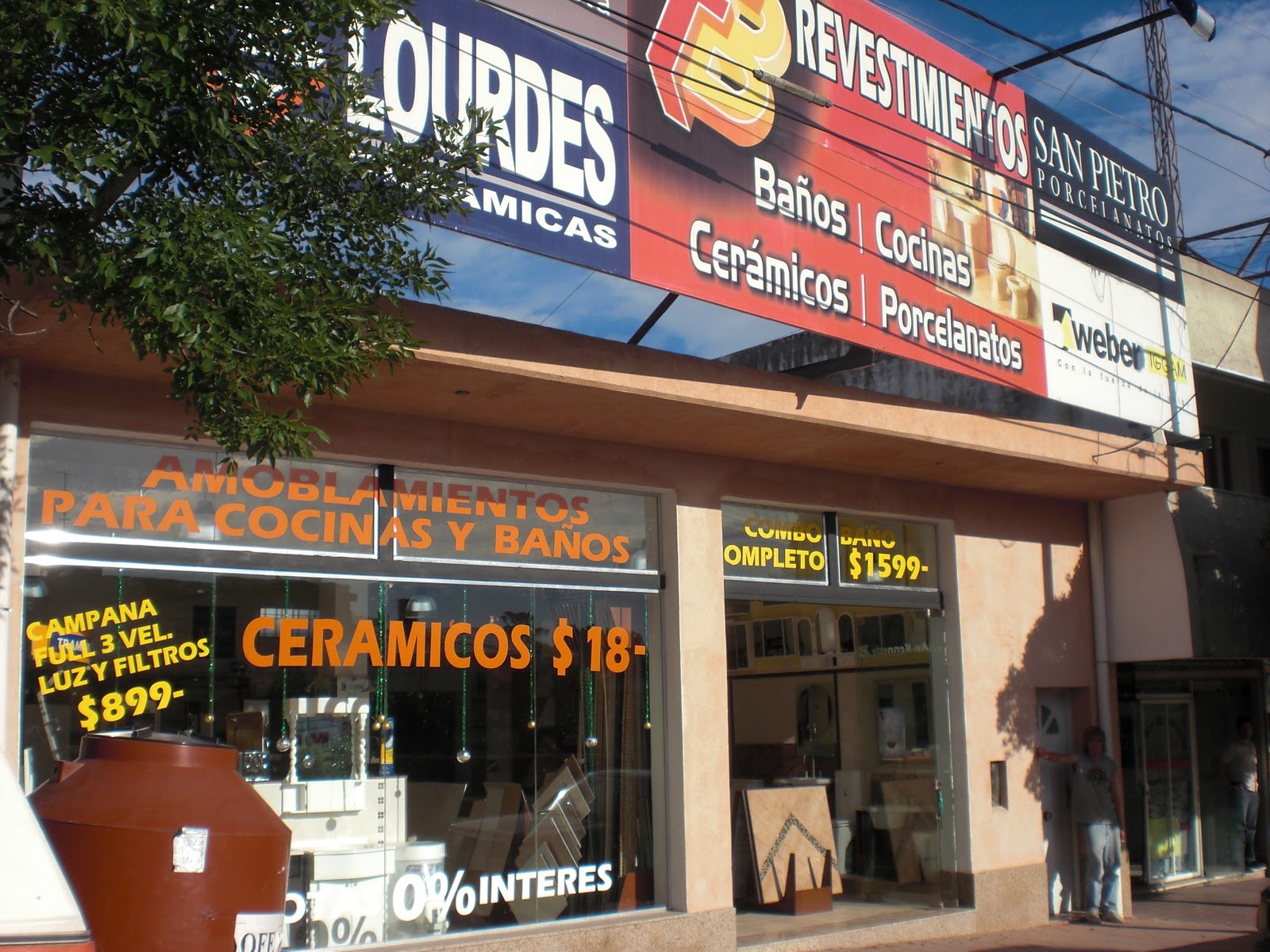 Construir en Punilla: Corralones y Revestimientos