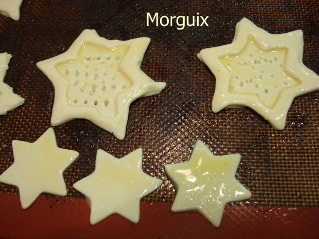 Estrellitas de hojaldre rellenas