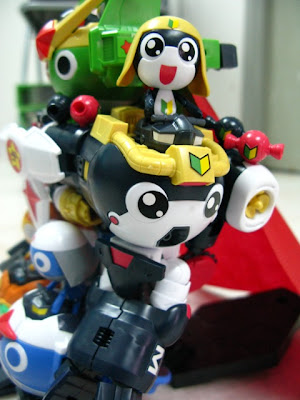 GALA GALA BLOG: Keroro Robo MK2 合體 :: GOD KERON!!