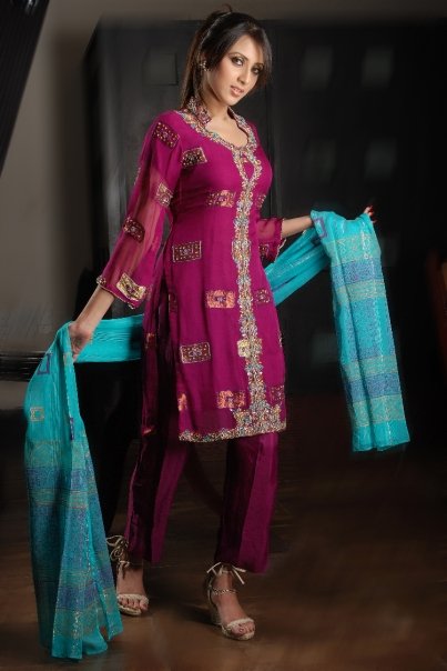 Fashion Buzz Style And Beauty From Bangladesh Gorgeous Party Wear Suit Salwar Kameez fashion-buzz-style-and-beauty-from-bangladesh-gorgeous-party-wear-suit-salwar-kameez
