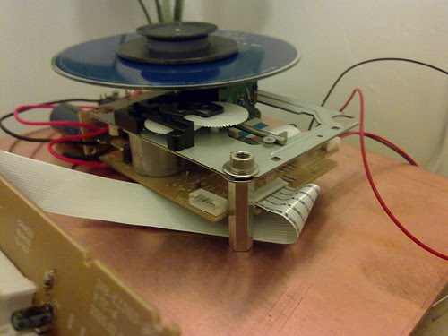 Cynical Audio: Shigaclone: CD-Transport 的最後方案