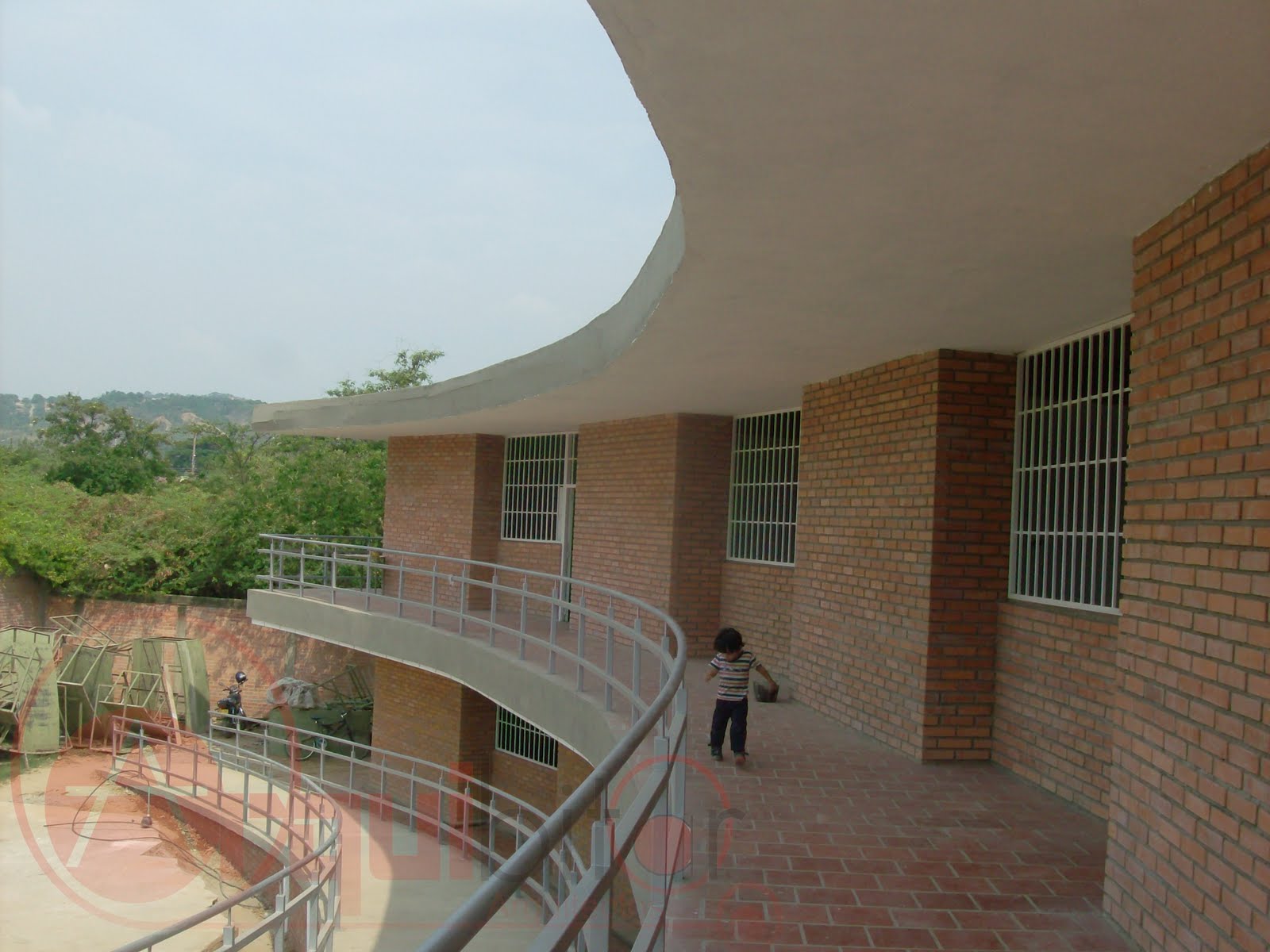 Arquibitar arquitectos: COLEGIO PAZ SIN FRONTERAS EN EL BARRIO EL RODEO ...