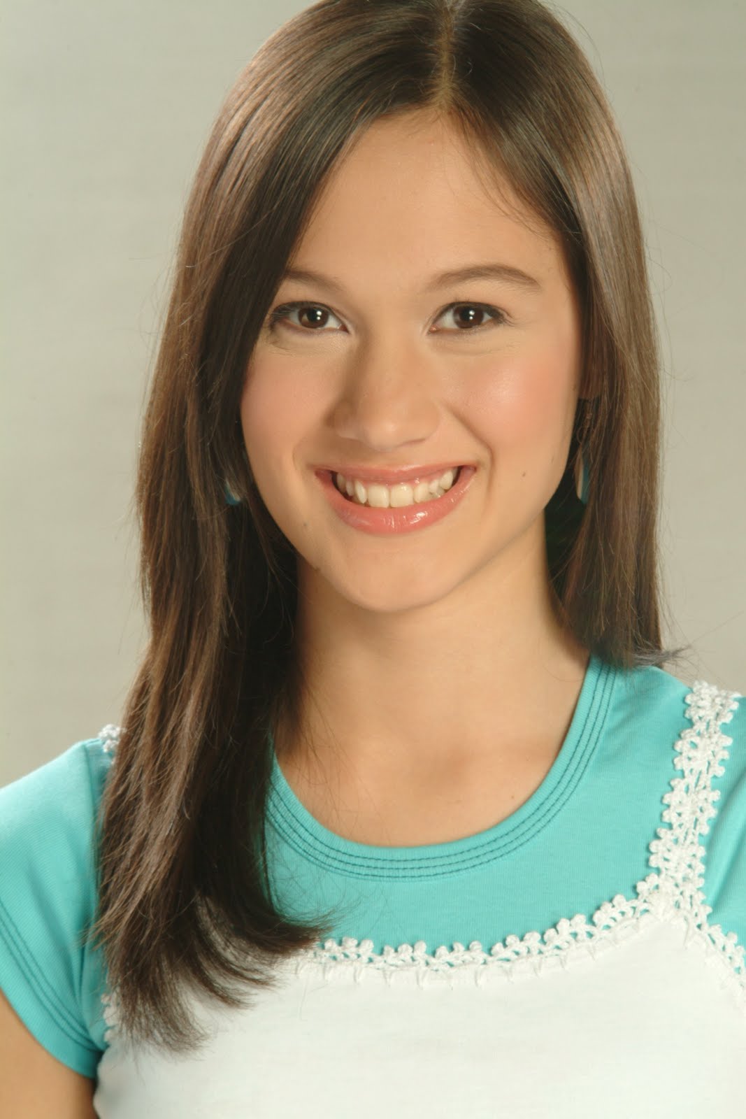 Showbiznest: Melissa Ricks is 'Valentina'