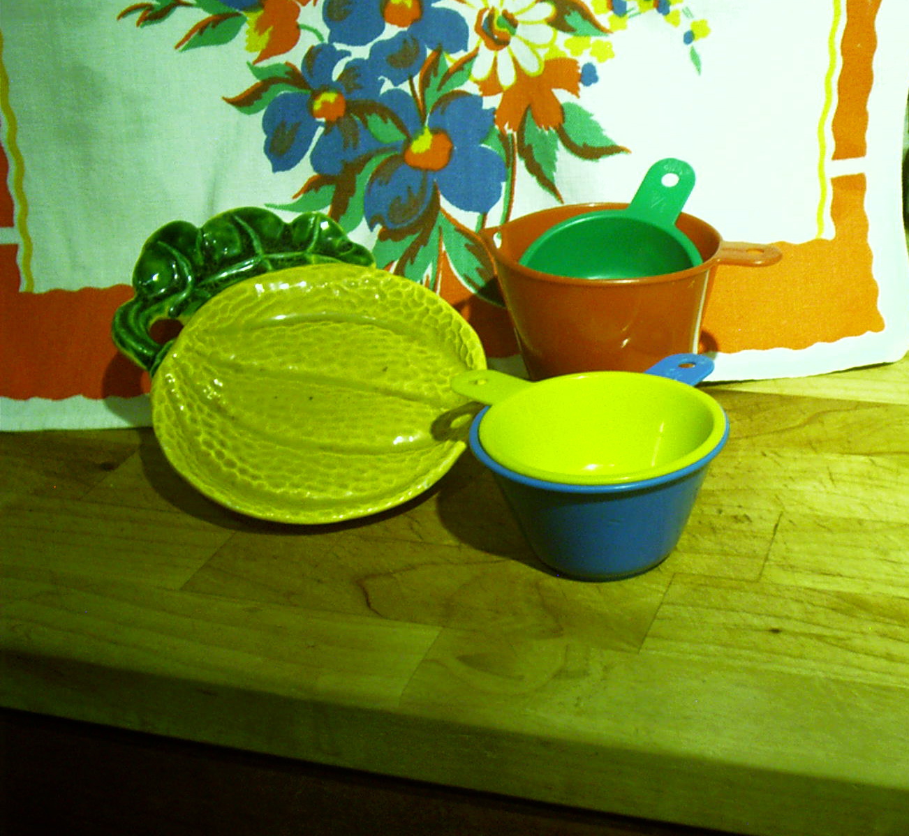 Ash Tree Cottage: Vintage Kitsch Fun! And an Award Too!